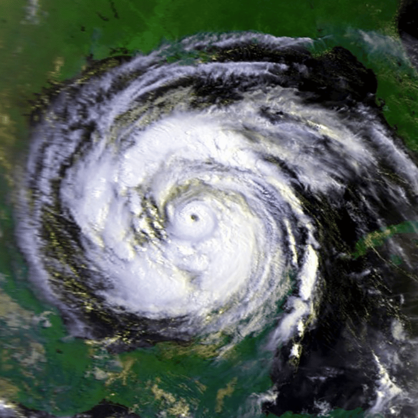 Top 11 biggest storms ever recorded in the World – Thetop10sguy